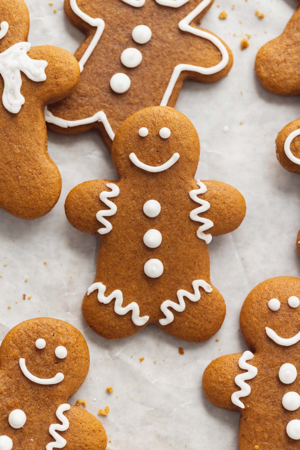 Soft Gingerbread Cookies - Broma Bakery